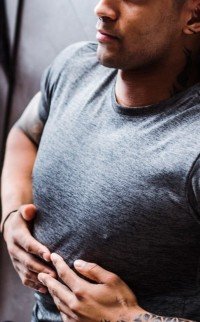 Intestinal Gas Bubbles: Sharp, Stabbing Rib Pain Explained » Scary Symptoms