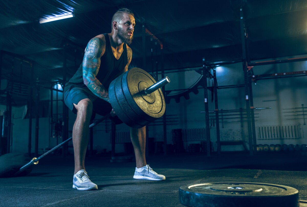 Bent-over Barbell Row vs. T-bar Row for Building Lat Muscle » Scary ...