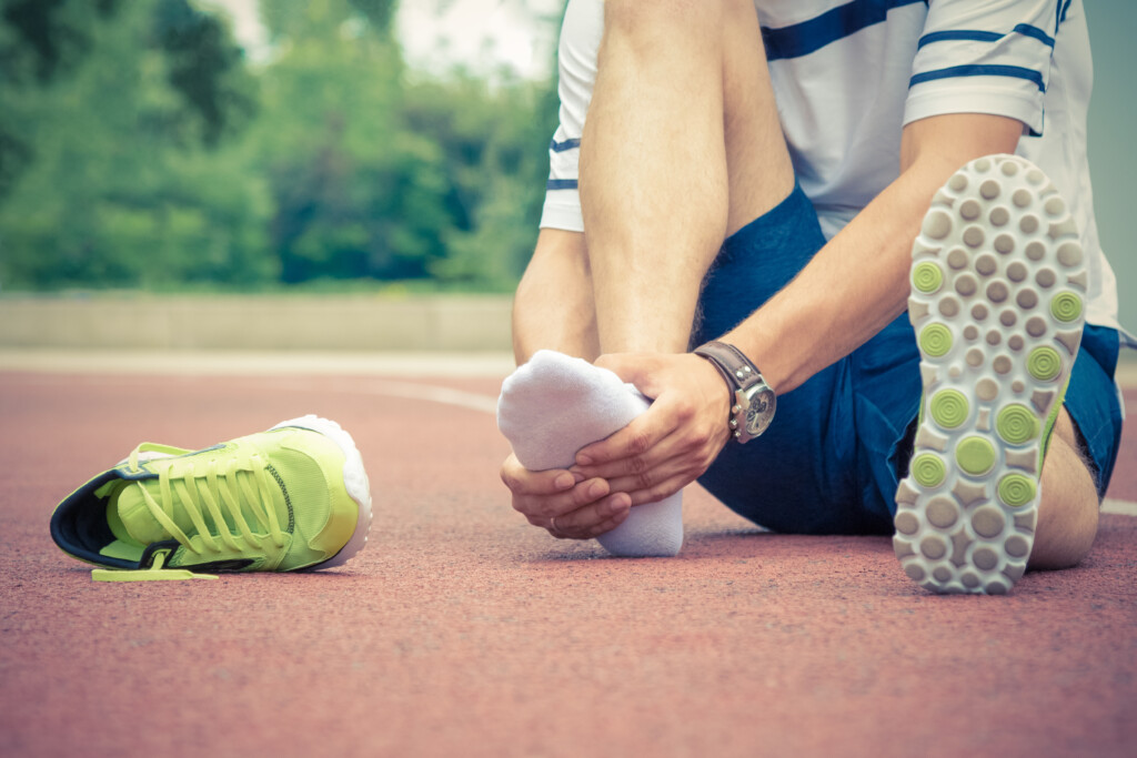 Twitching Arch of Foot: Causes, and Should You Worry? » Scary Symptoms