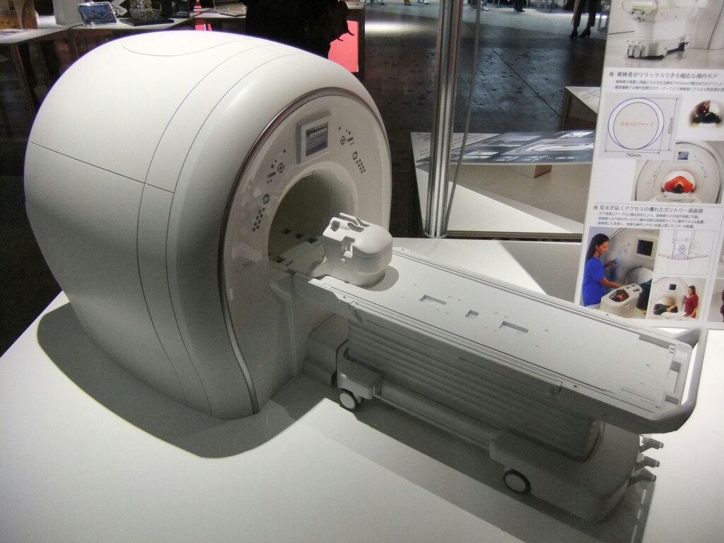 Brain Bleed from Head Trauma: CT Scan vs. MRI » Scary Symptoms