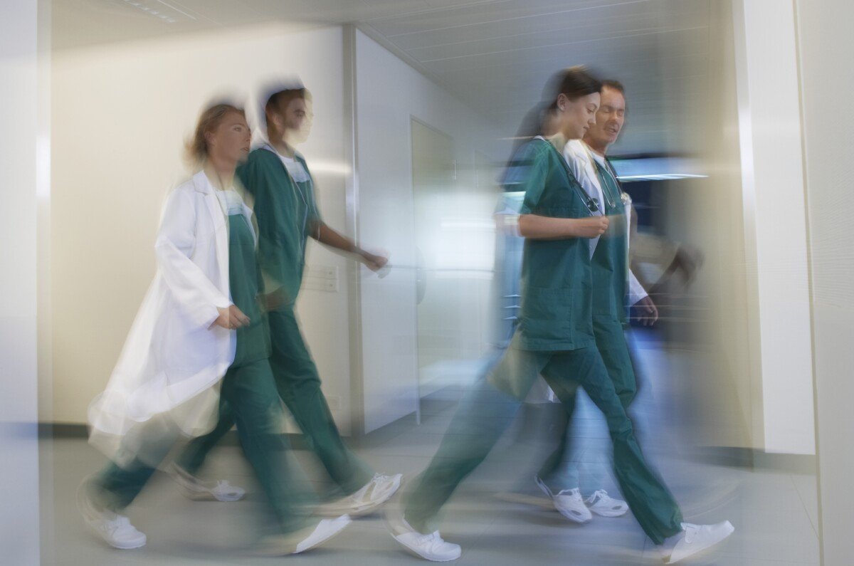 Why Slow Walking Is Bad for Body Health » Scary Symptoms