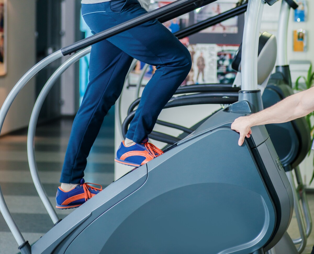 Is Using a Stair Climber Backwards Beneficial or Worthless? » Scary ...