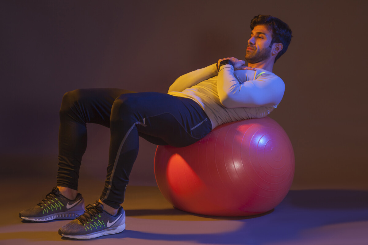 10 Ways to Add Intensity to Big Ball Crunches » Scary Symptoms