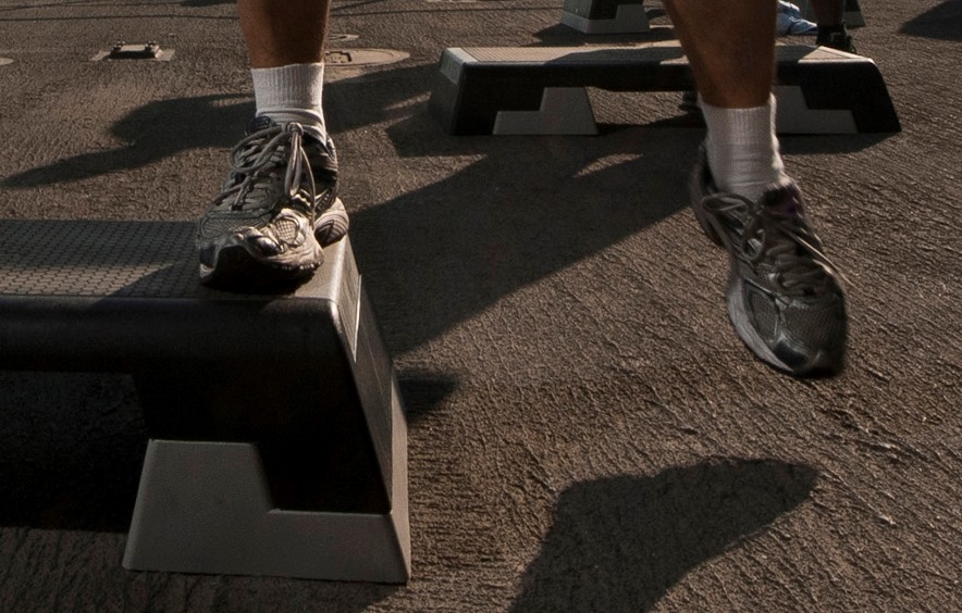 Men's Beginner's Guide for Taking a Step Aerobics Class » Scary Symptoms