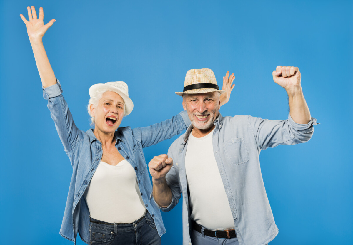 Should Elderly People Flip Tires for Exercise? » Scary Symptoms