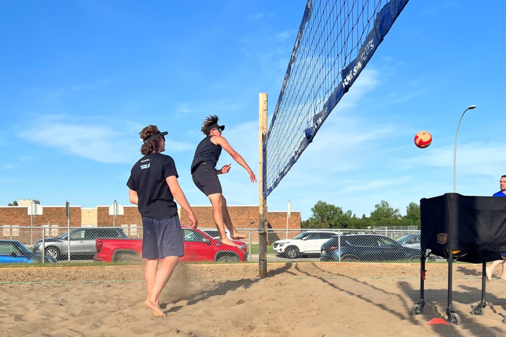 Volleyball for At-Risk Youth Benefits Mental Health » Scary Symptoms